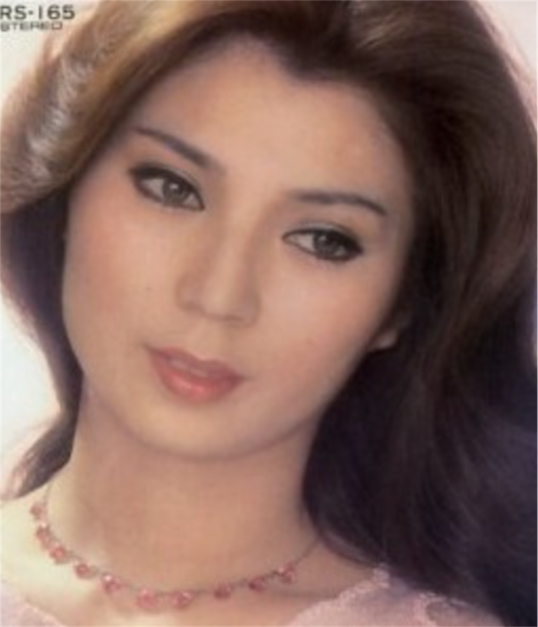 八代亜紀の本名は橋本明代！ハーフ説って本当と徹底調査 | 芸能人の本名＆若い頃事典