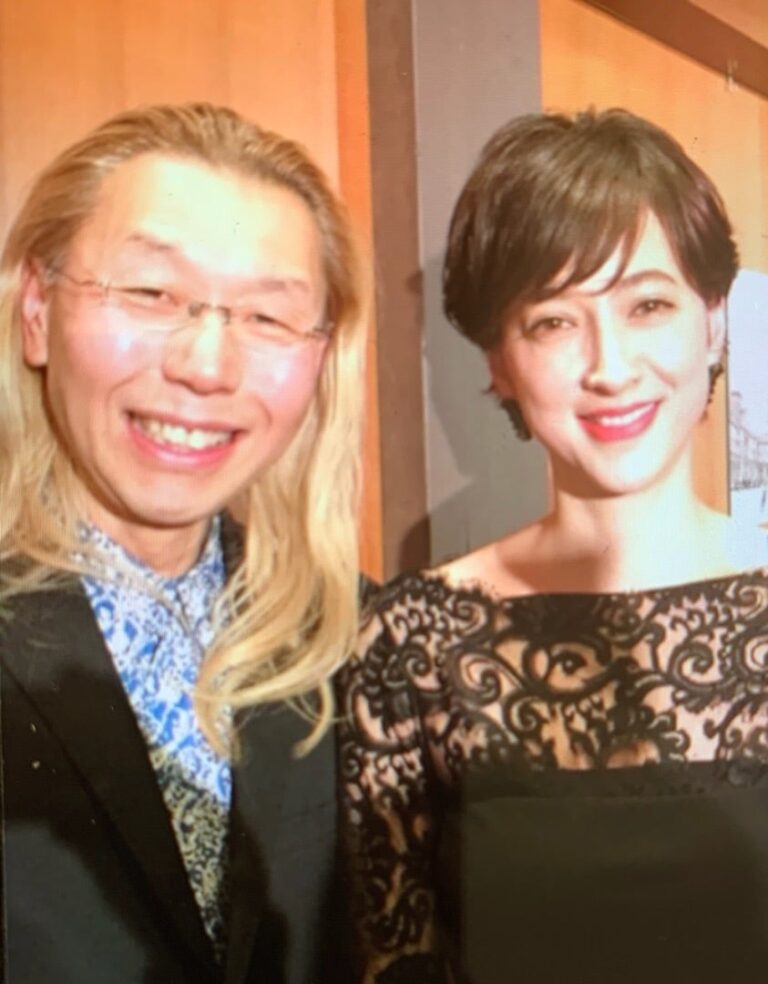 【画像42枚】滝川クリステルの若い頃は誰でも憧れるフランス人形のような美少女だった！ | 芸能人の本名＆若い頃事典